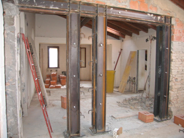 Realizzazione cerchiature delle aperture immobile di via Scola, 48 a ...